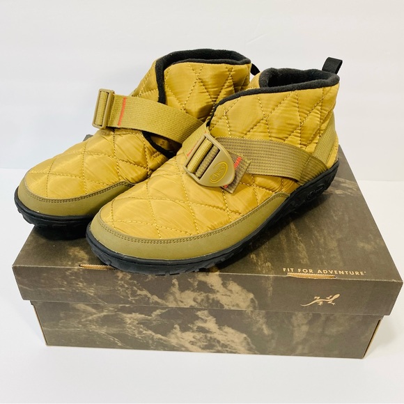 Chaco | Shoes | Nwt Chaco Ramble Puff Boots | Poshmark